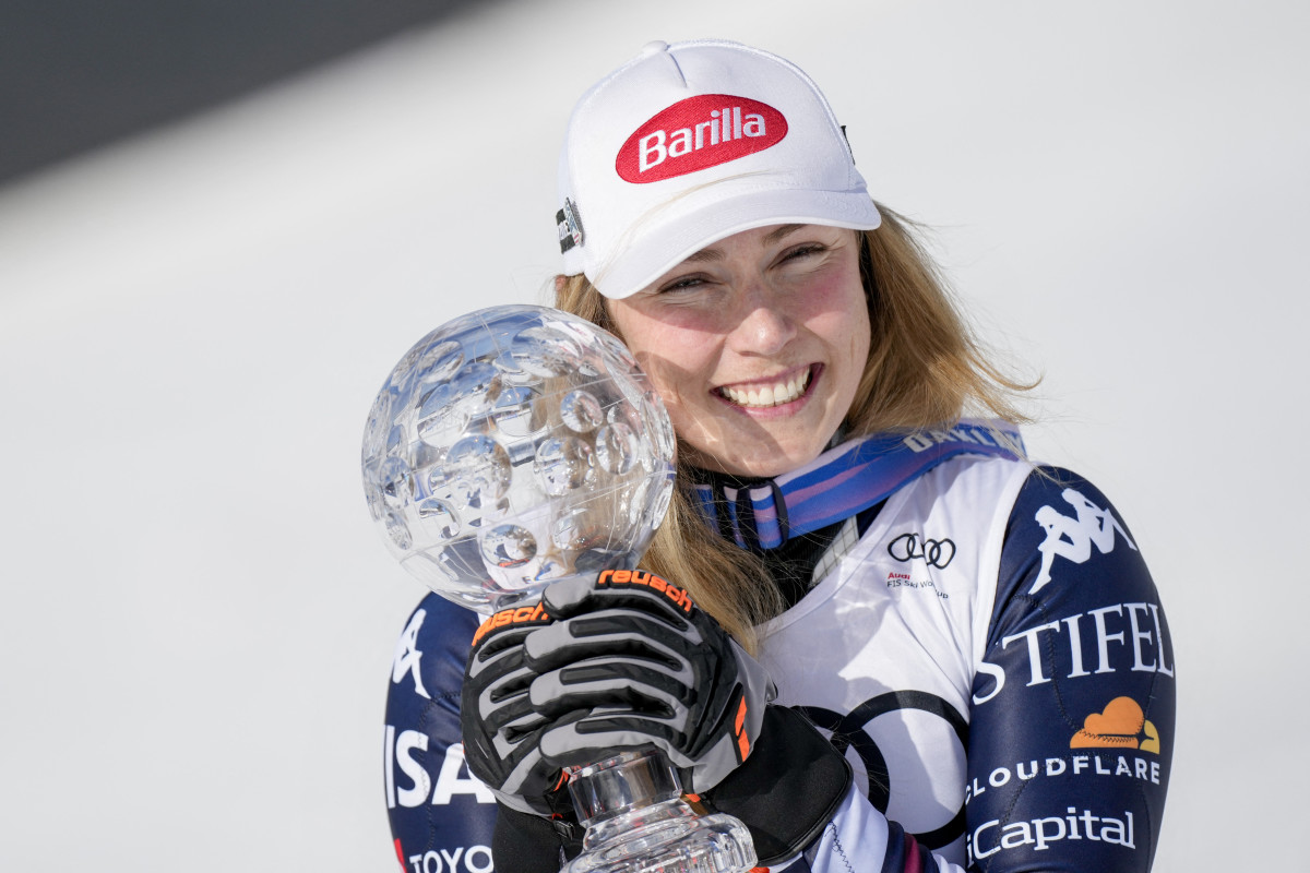 Mikaela Shiffrin wins slalom again, overall World Cup title in reach