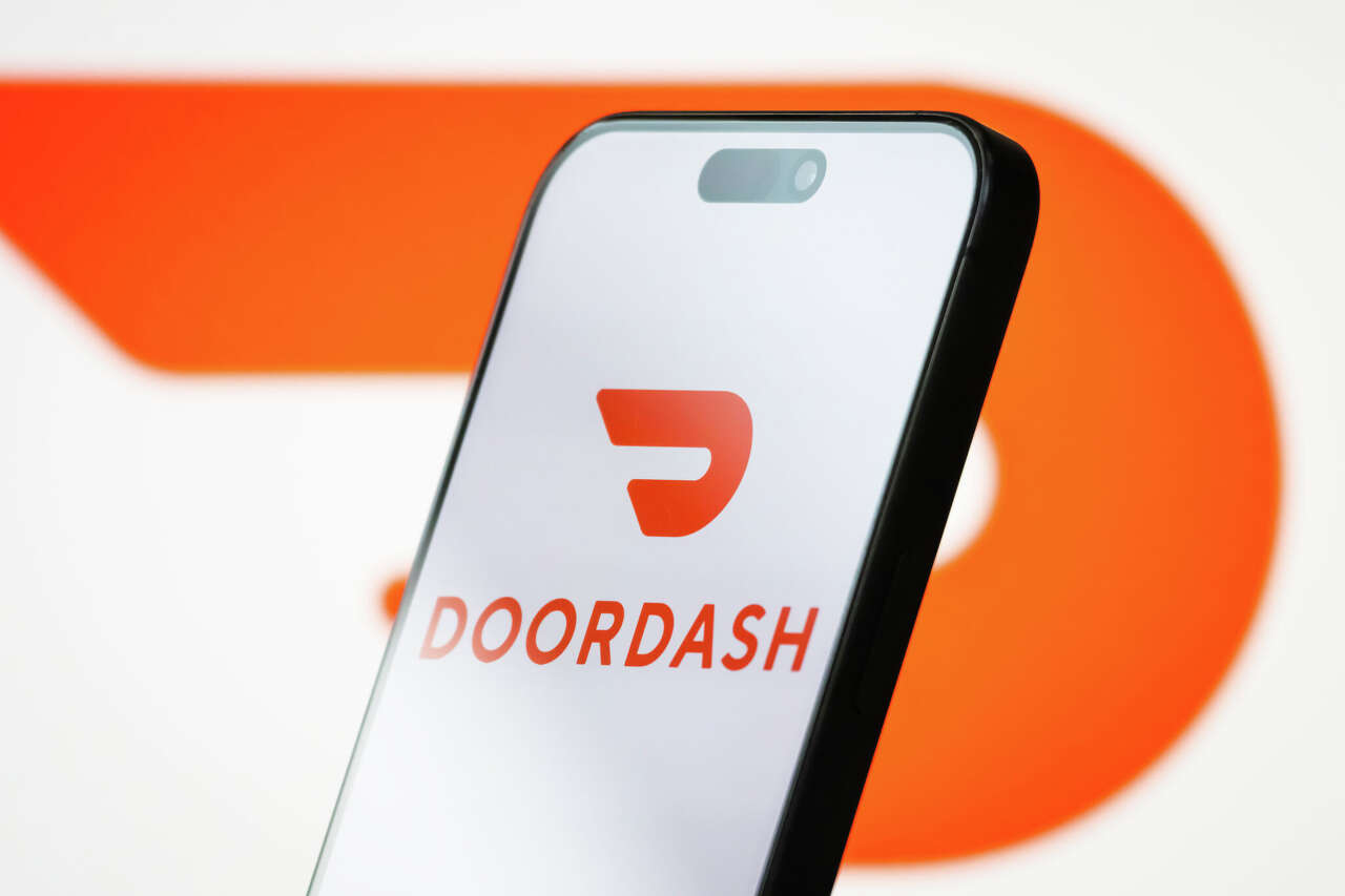 DoorDash offers gas relief program for drivers as prices climb