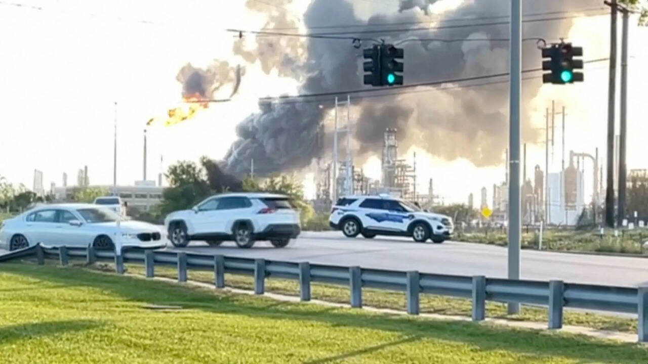 Fire extinguished and shelter order lifted following Valero refinery ...