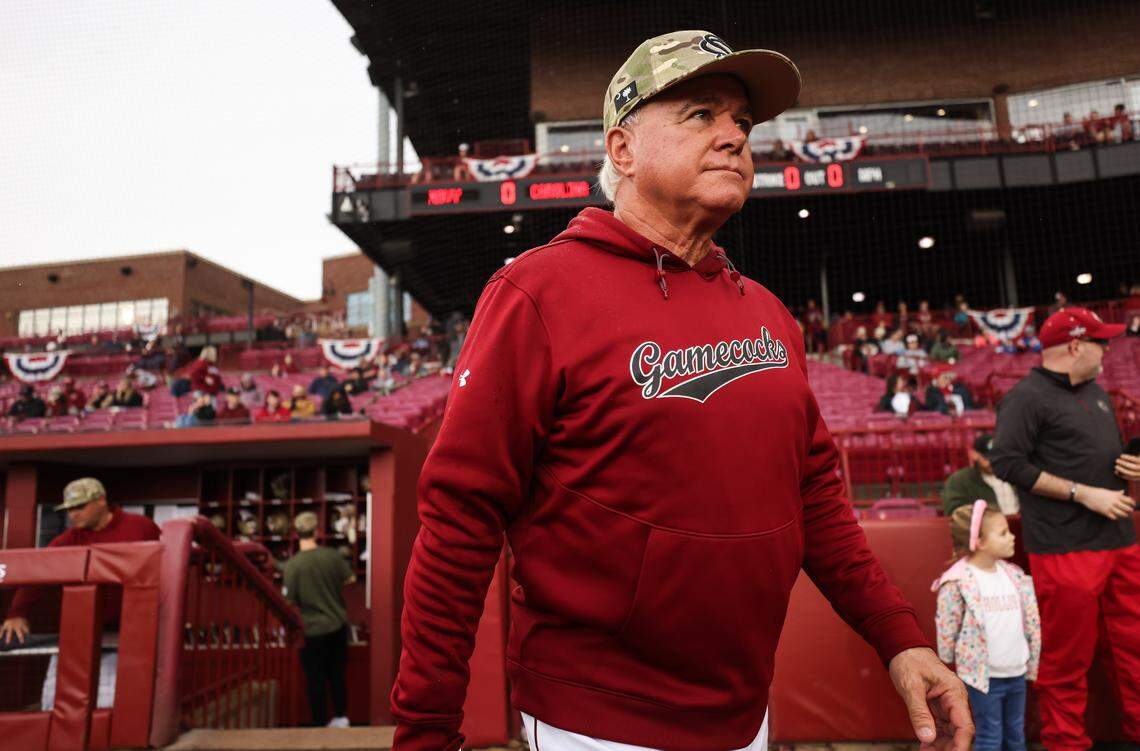Former coach Paul Mainieri describes USC baseball followers as 'very ...