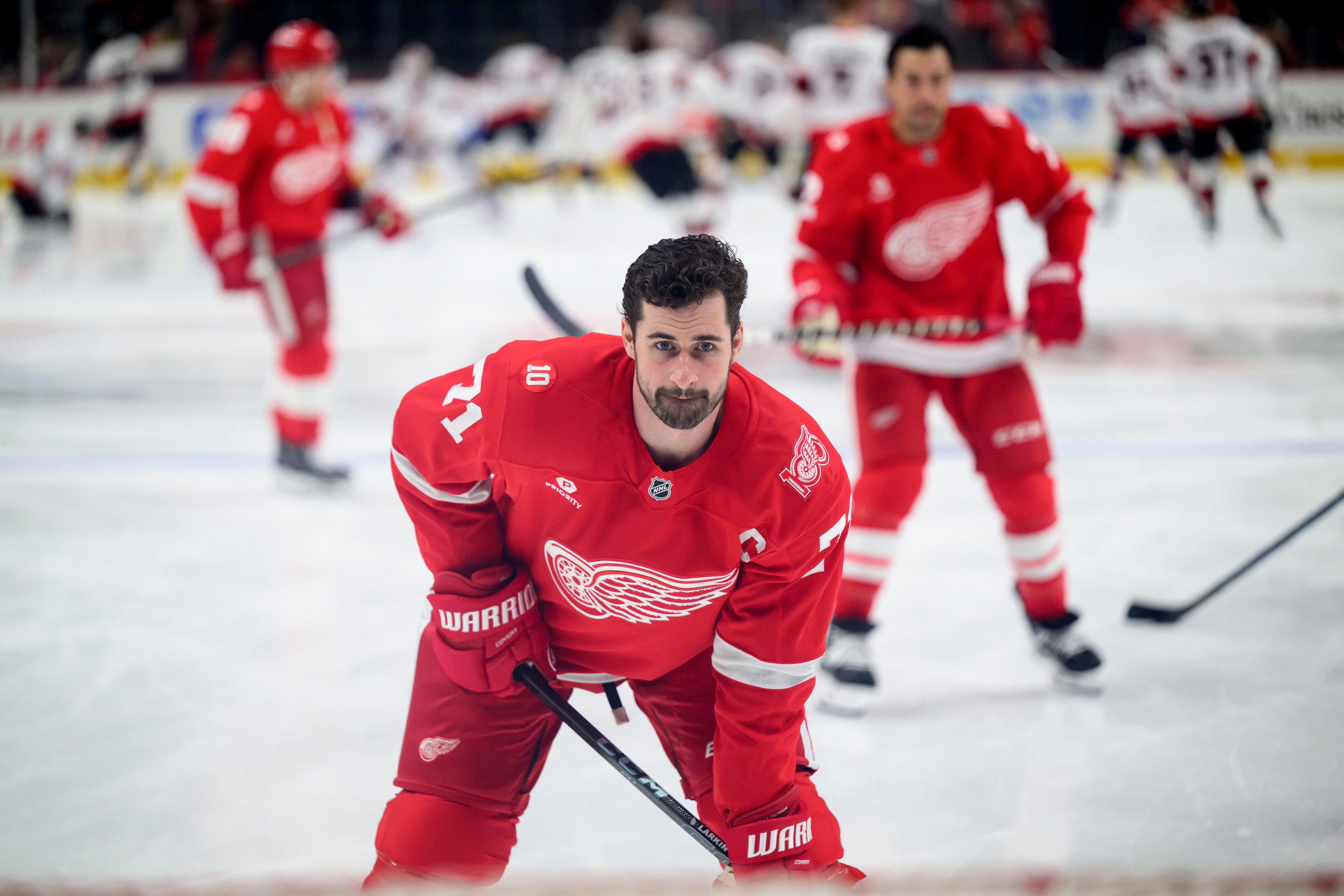 Recap: Senators 3, Wings 2, Larkin scores in return to lineup