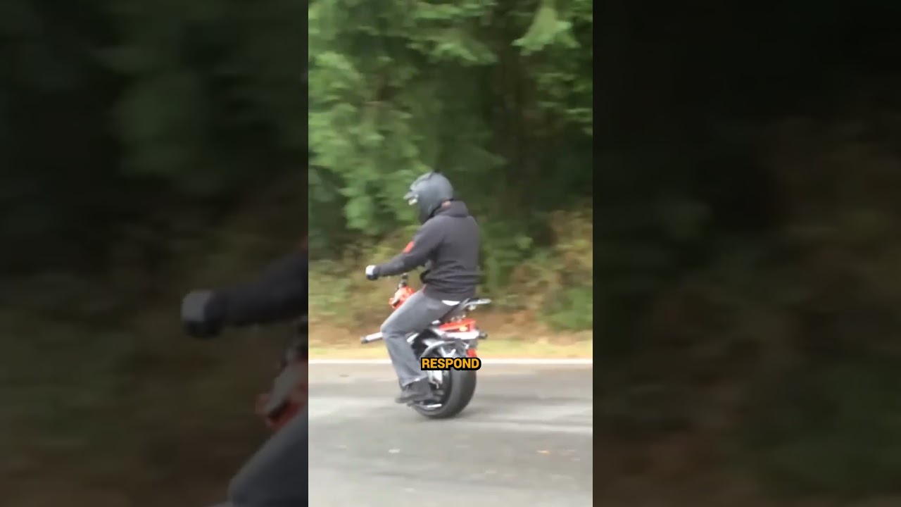Ryno microcycle review: Riding the futuristic one-wheel electric unicycle!