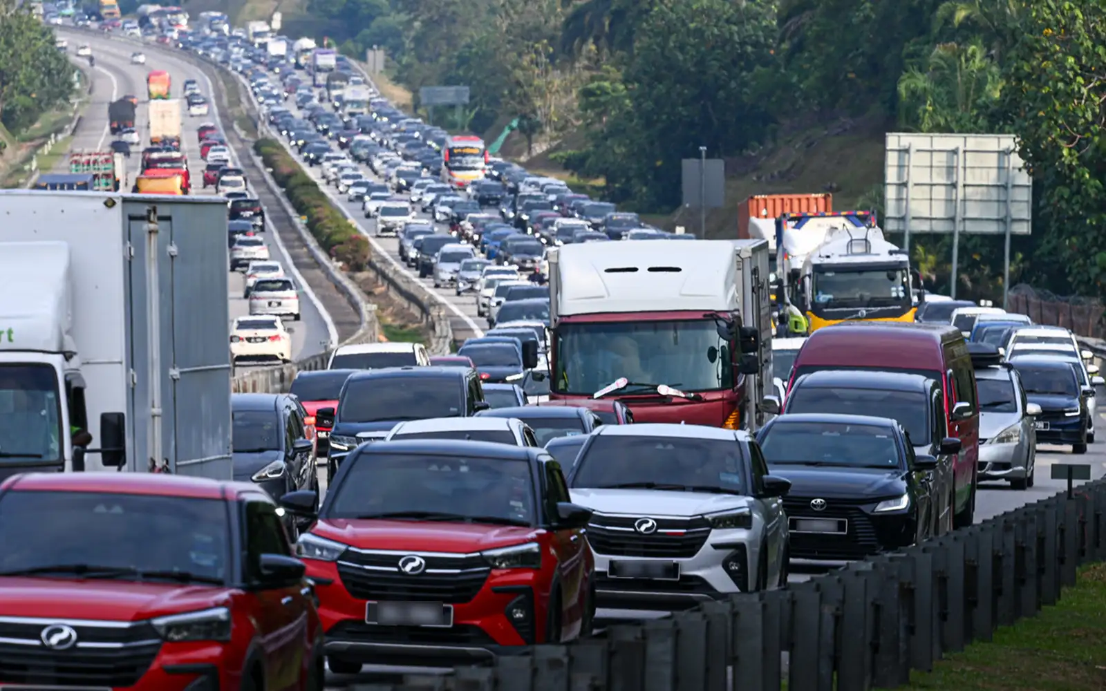 Rebutting LLM’s claims on highways’ economic benefits