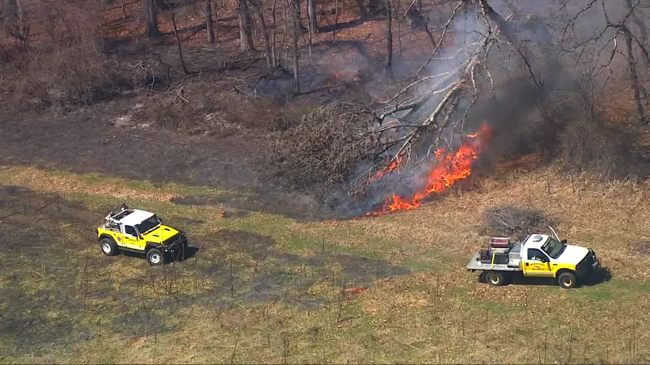 Sky 11 over brush fire in northern Baltimore County