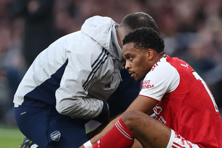 Arsenal star Jurrien Timber issues injury update as Mikel Arteta sweats ...