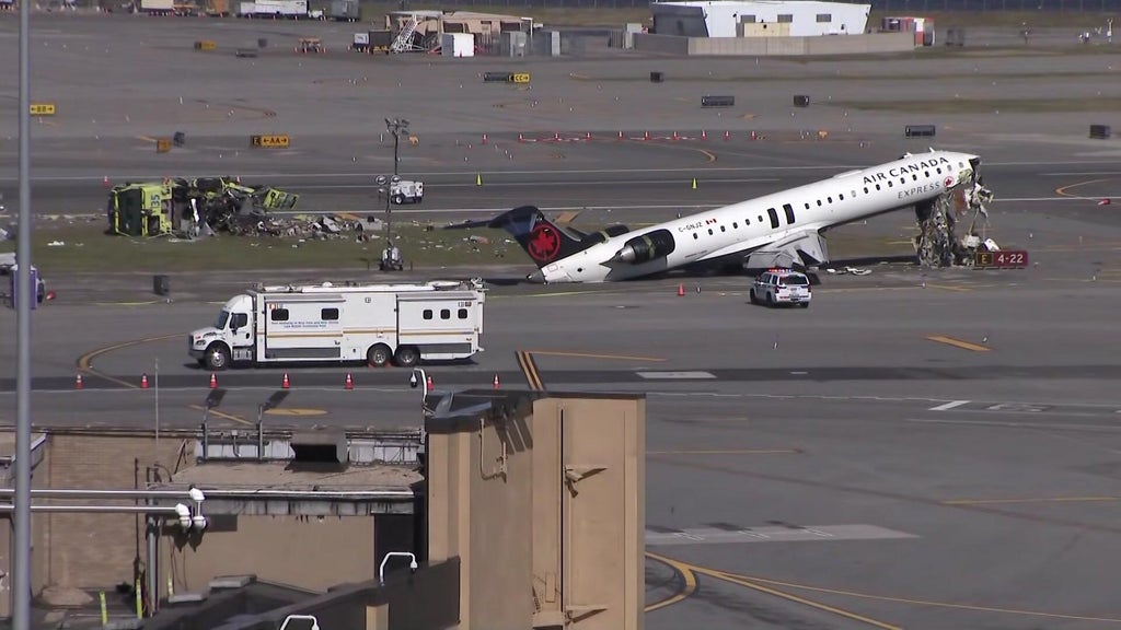 NTSB describes LaGuardia Airport runway crash cockpit audio. Here's the ...