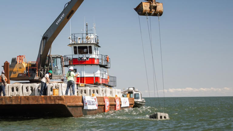 Raising Cane’s founder Todd Graves finances artificial reefs in the Gulf