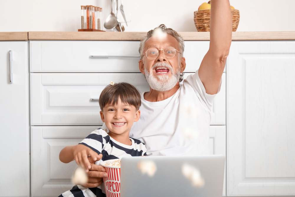 Family traditions kids can start with grandparents