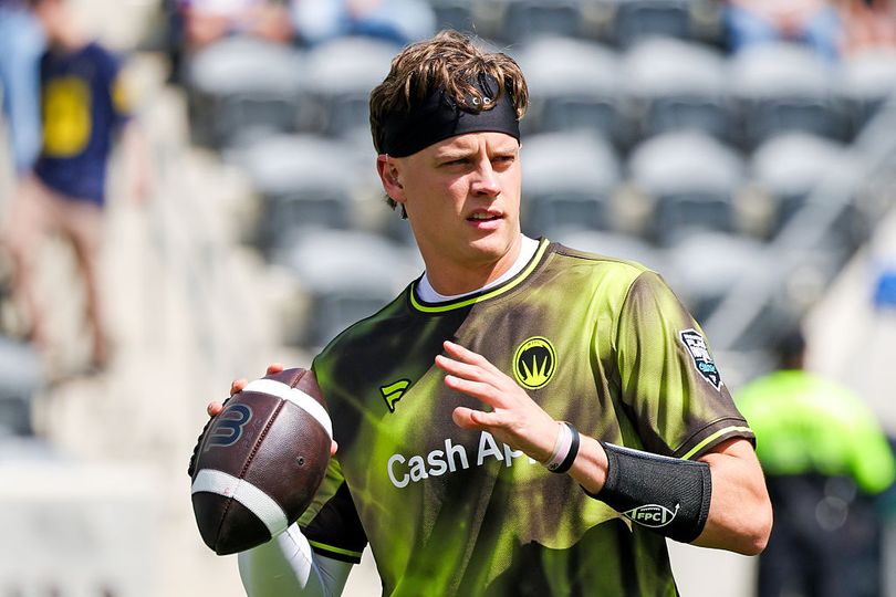 Joe Burrow spotted leaving Tom Brady's flag football event with ...