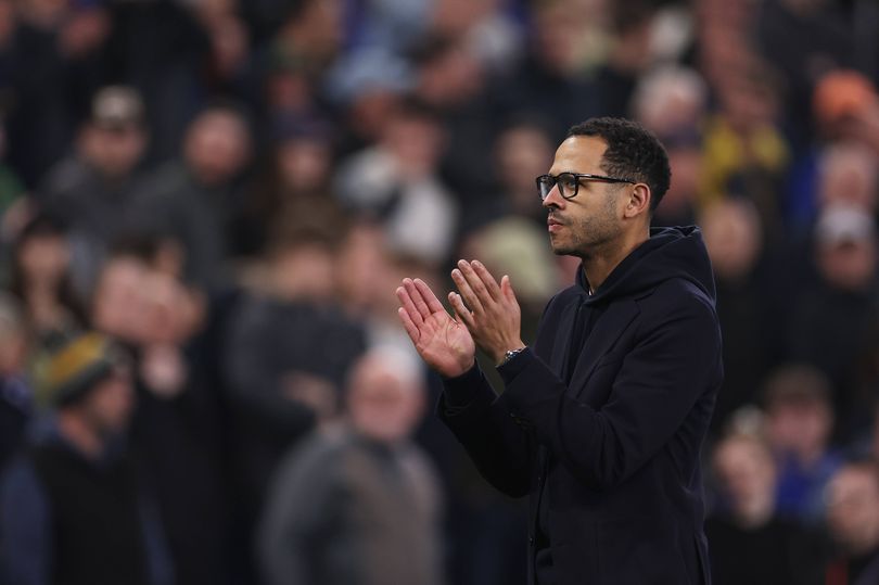 Chelsea's stance on Liam Rosenior clear amid exit rumors and four-game ...