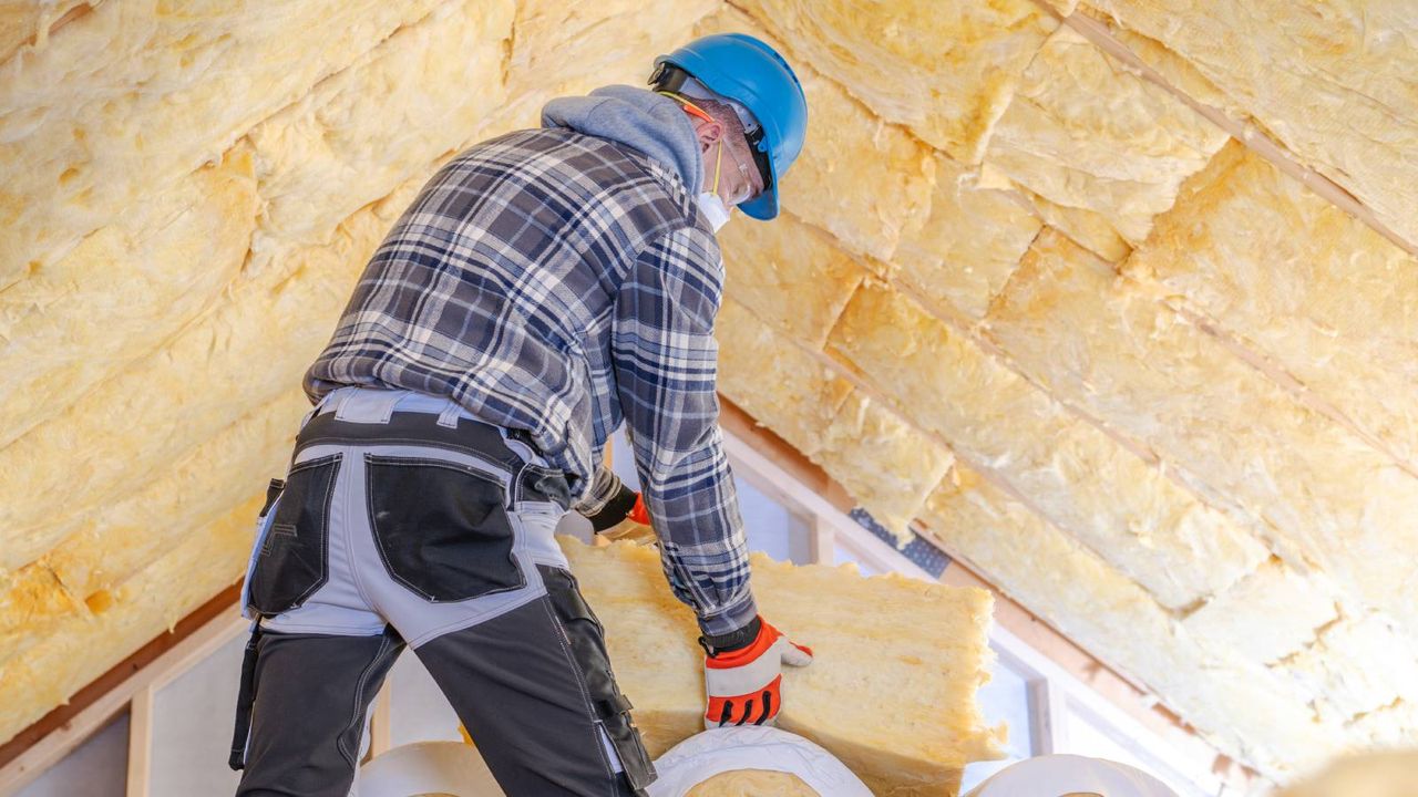 Cold roof vs warm roof and why this matters when insulating a roof