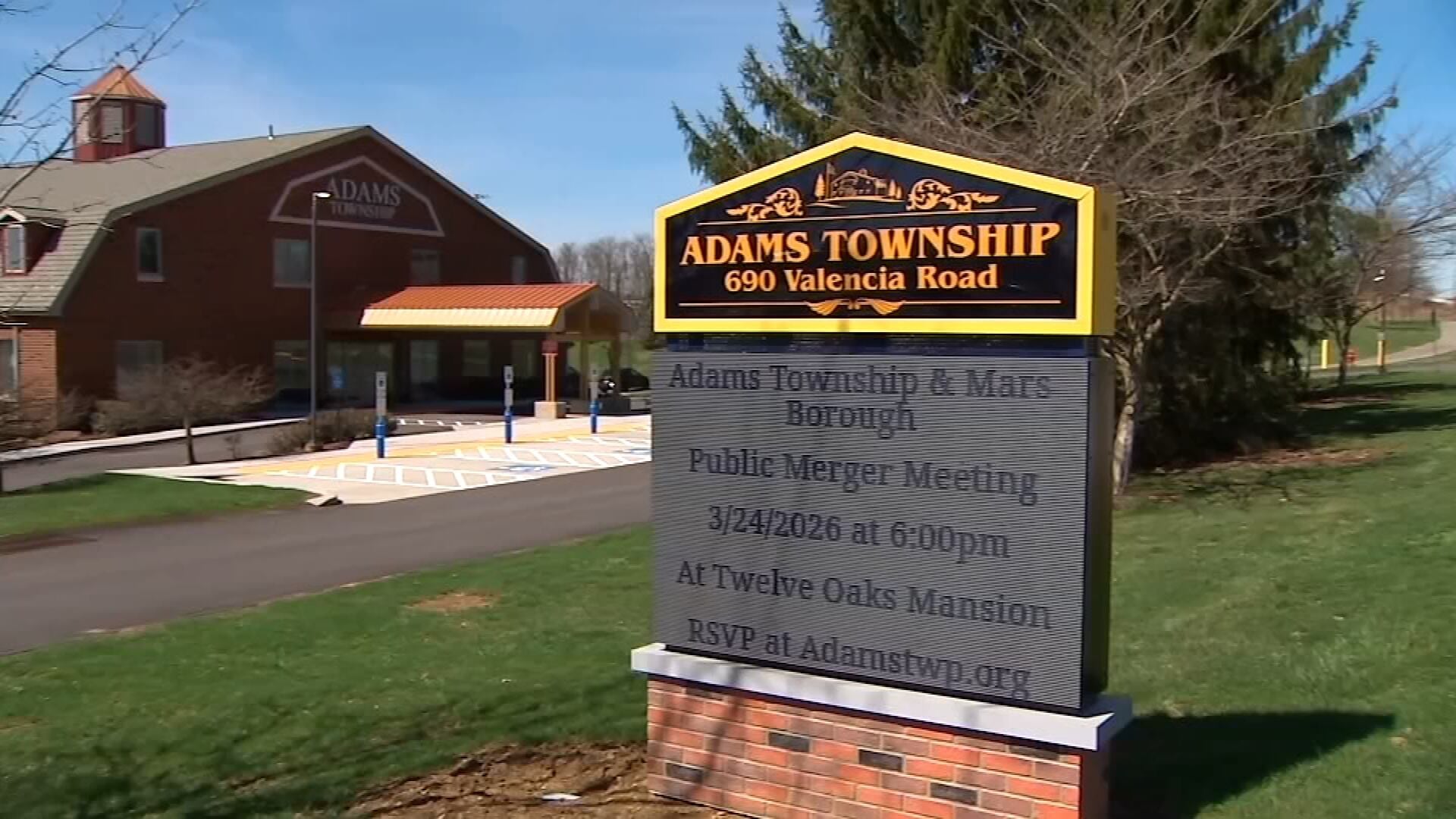Adams Township, Mars residents continue discussion on possible merger