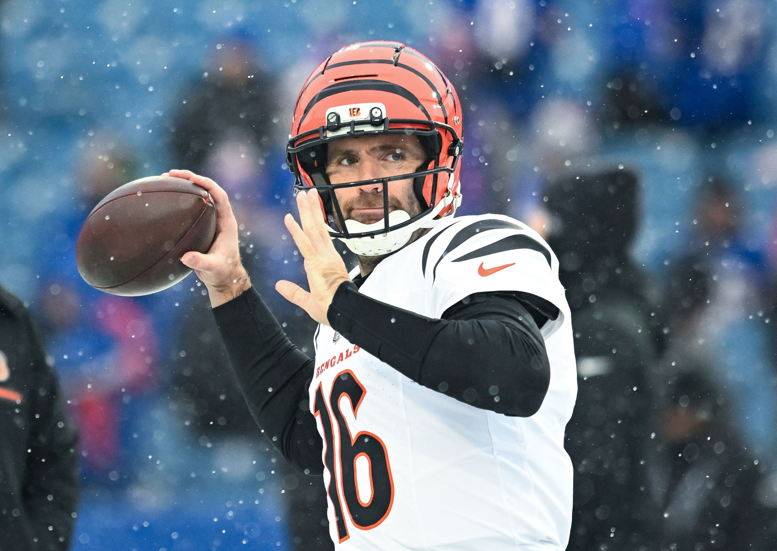 Bengals to re-sign QB Joe Flacco