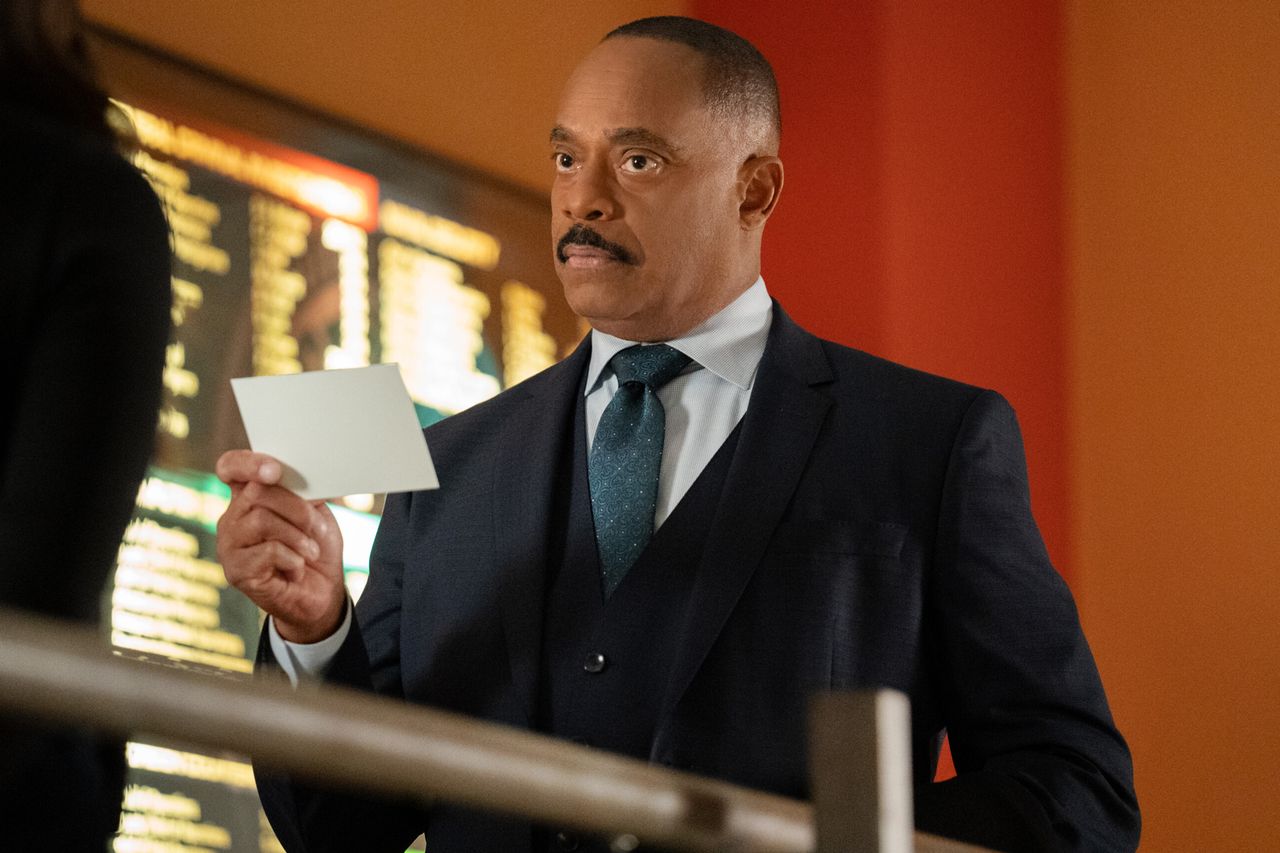 Rocky Carroll breaks down shocking 500th episode of "NCIS" that left ...
