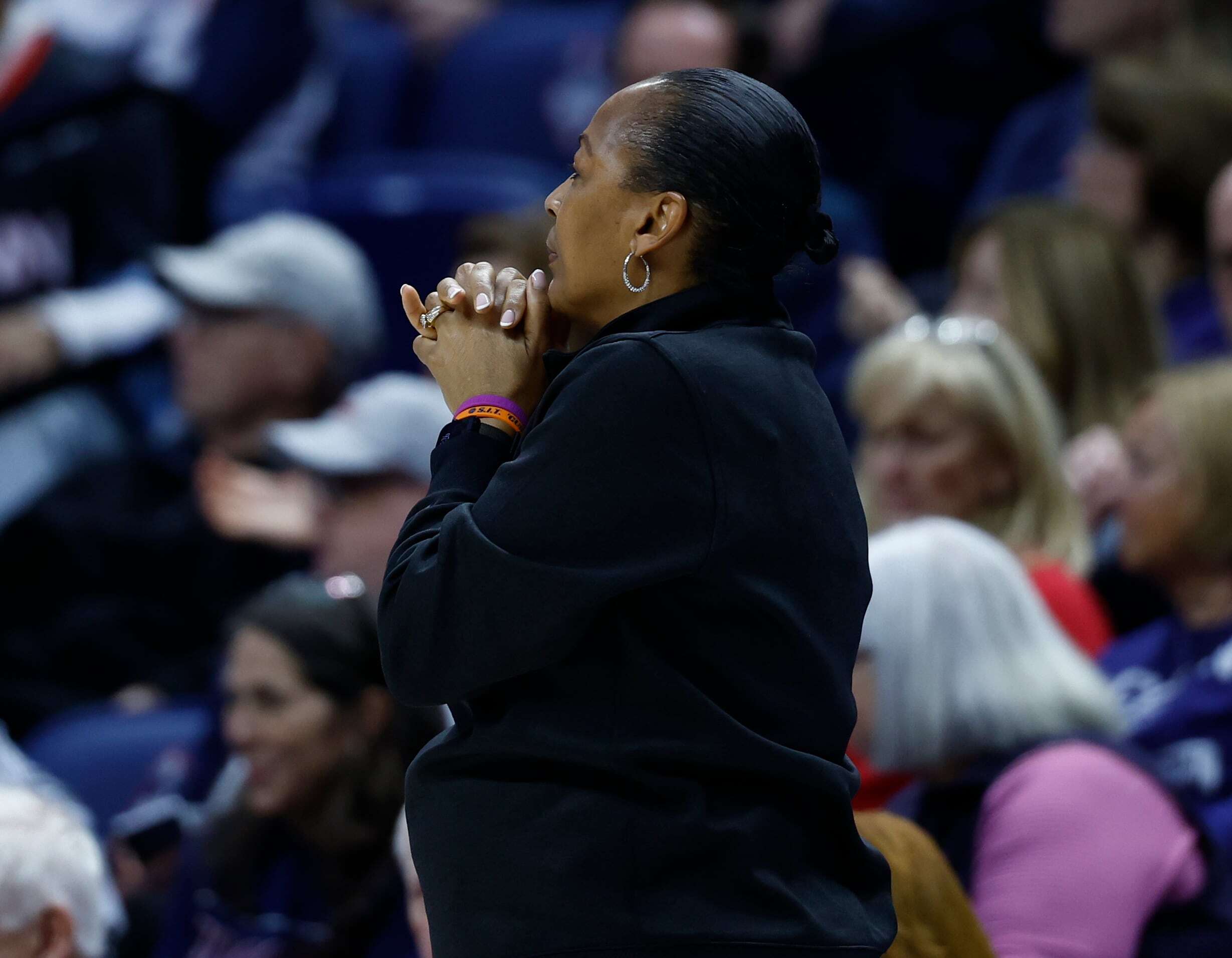 Felisha Legette-Jack rips NCAA selection committee for sending Syracuse ...