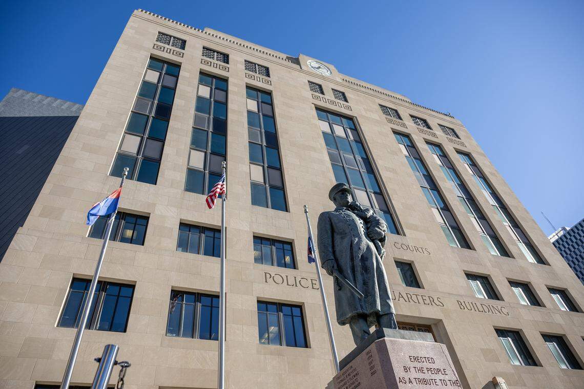 Kansas City police to pay six figures in lawsuit over timekeeping fraud ...