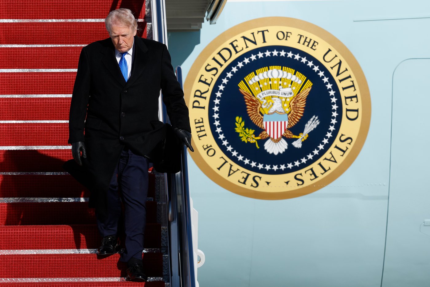 Trump casts Florida mail ballot as he pushes Congress to severely limit ...
