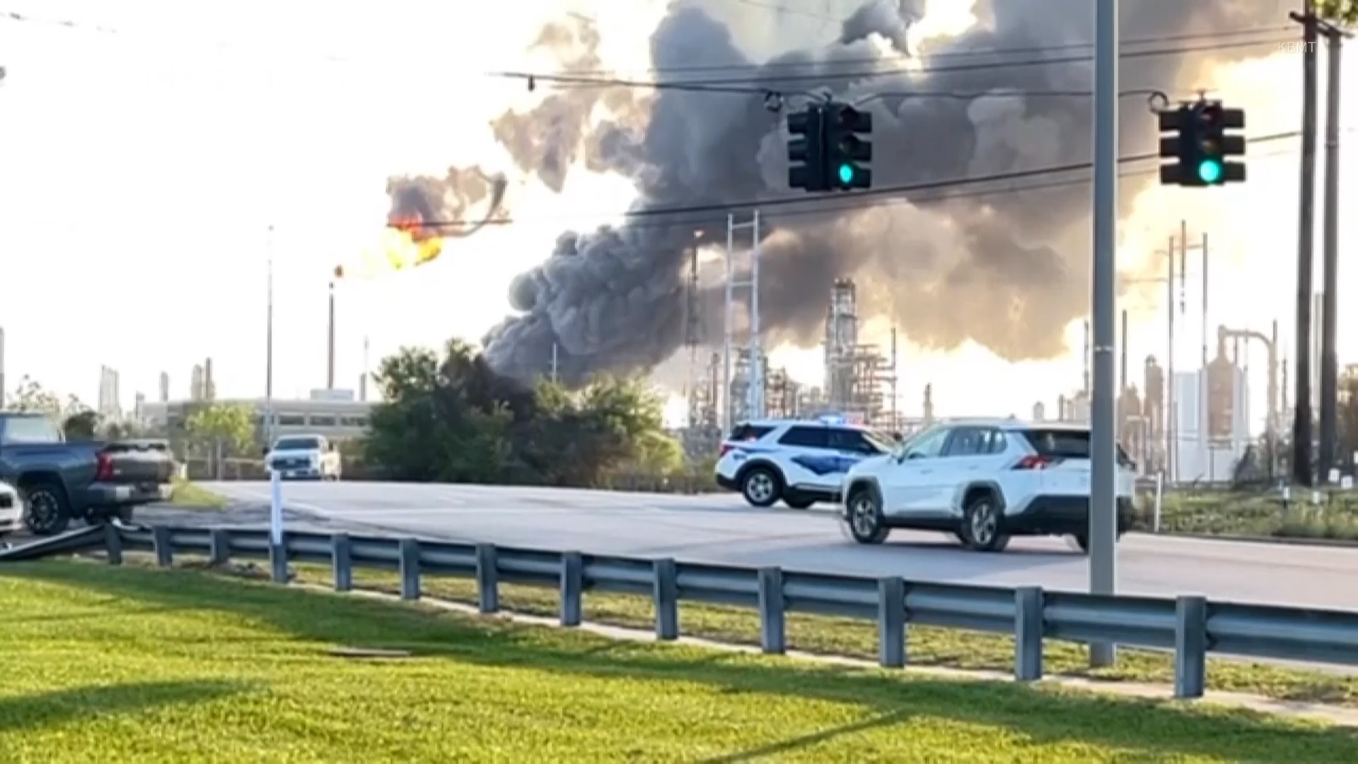 A Texas refinery explosion reignites debate over EPA's chemical safety ...