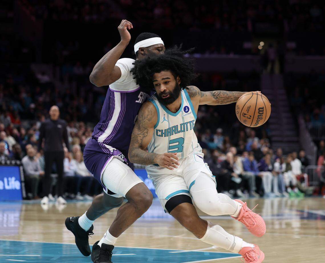Charlotte Hornets use 72-point first half to bury Kings. Later, they ...