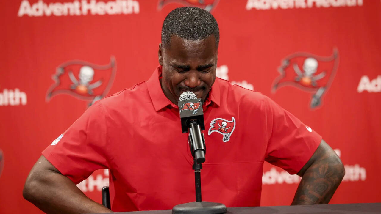 Lavonte David announces retirement after 14 seasons with Tampa Bay ...