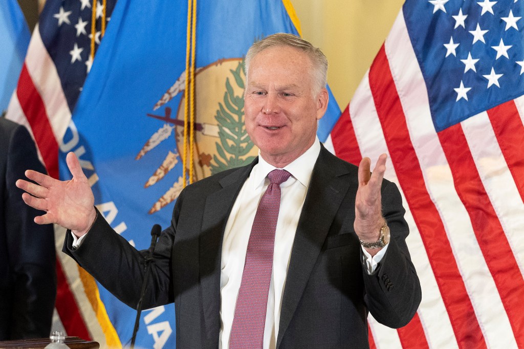 Who is Alan Armstrong? New Republican senator sworn in