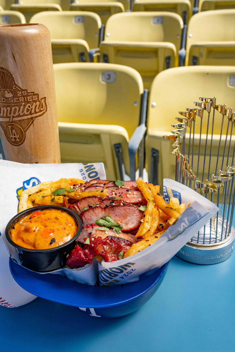 Dodger Stadium unveils new food items for 2026 season