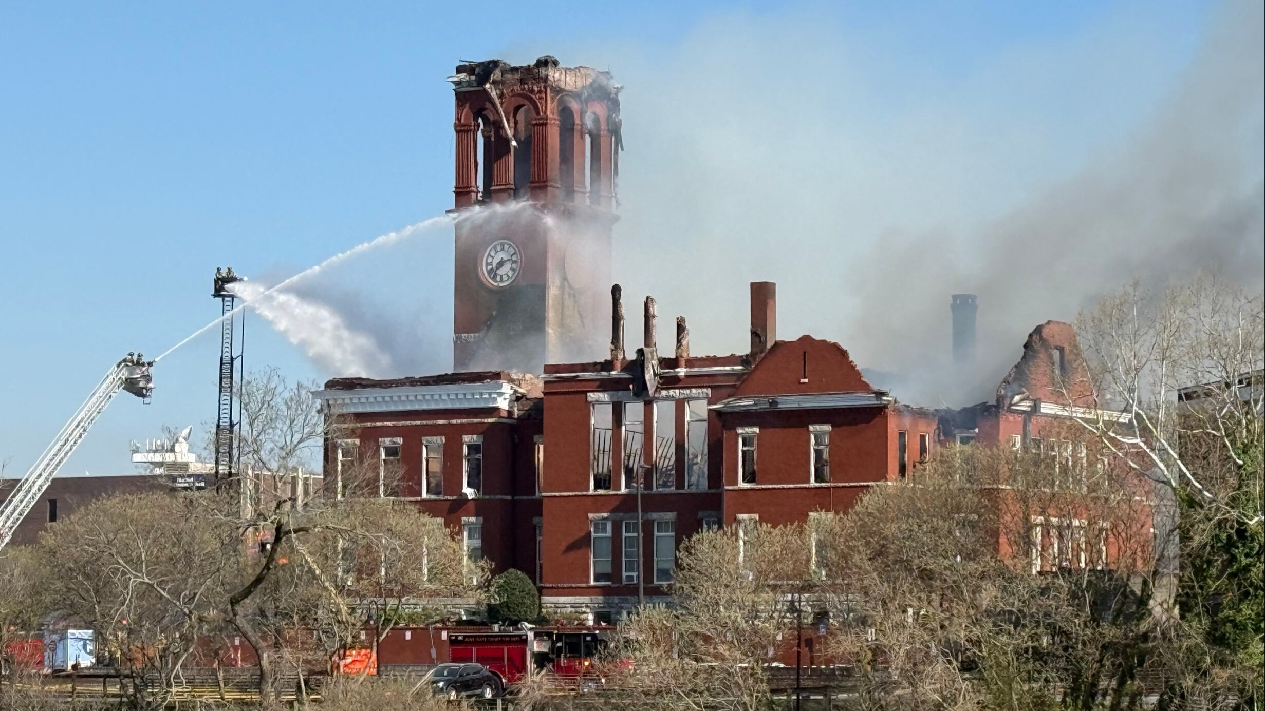 ‘Part of history that’s gone’: Fire-gutted old Ga. courthouse mourned