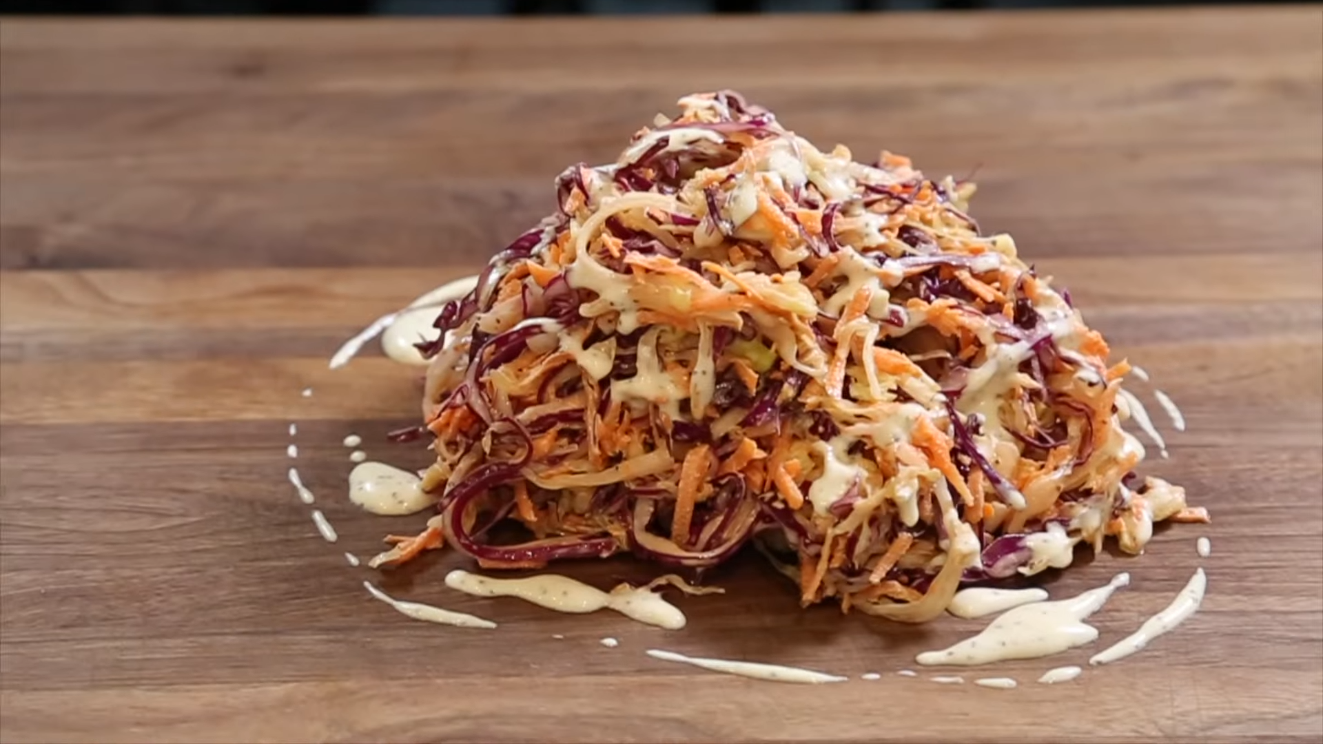 Homemade creamy coleslaw recipe
