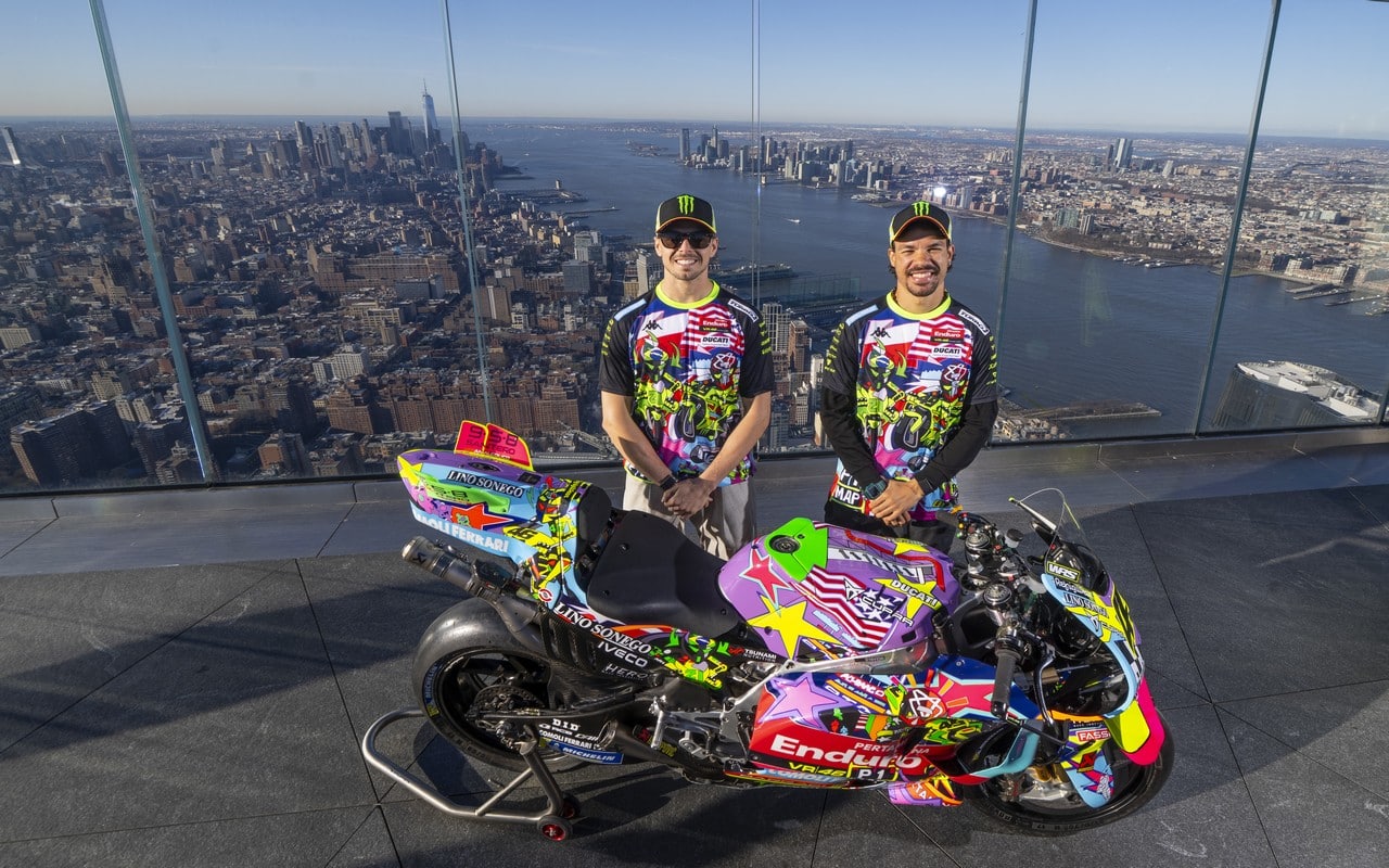 MotoGP VIDEO – Valentino Rossi transforme New York en paddock : VR46 ...