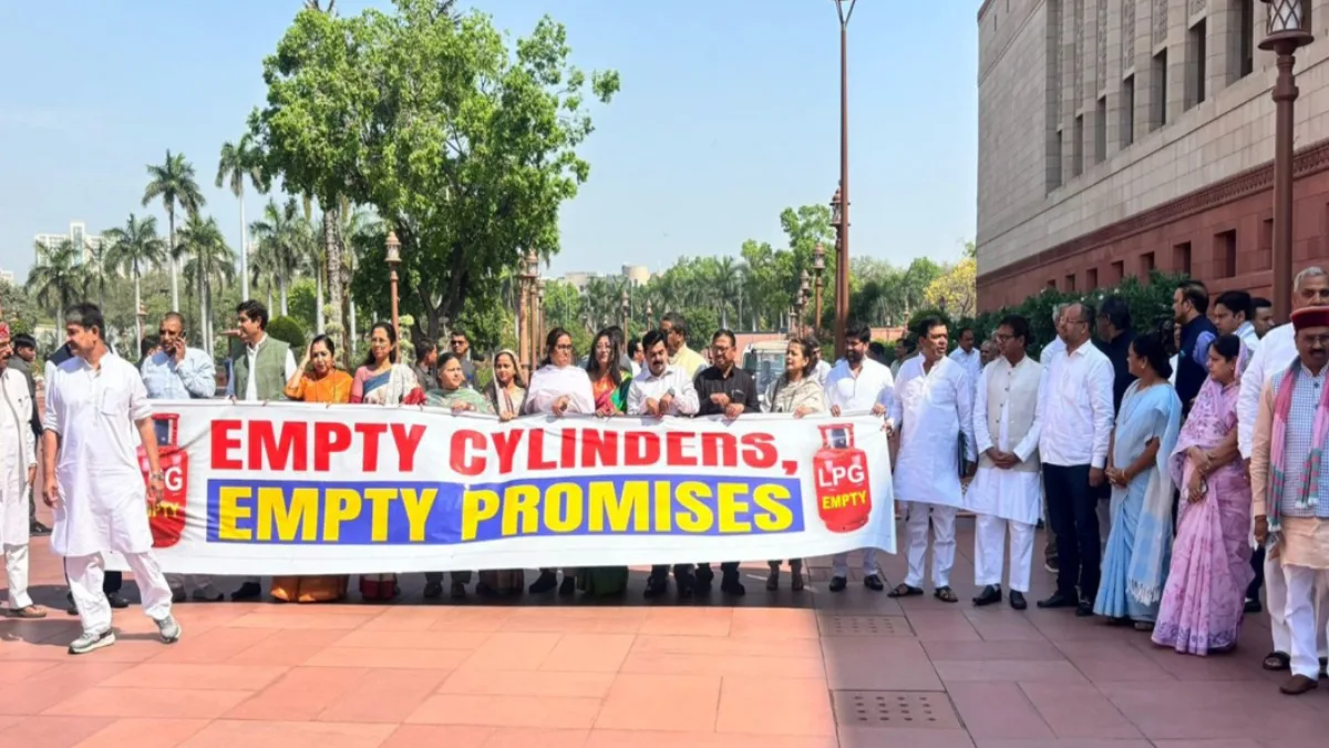 Opposition MPs protest in Parliament over LPG supply issue ahead of all ...