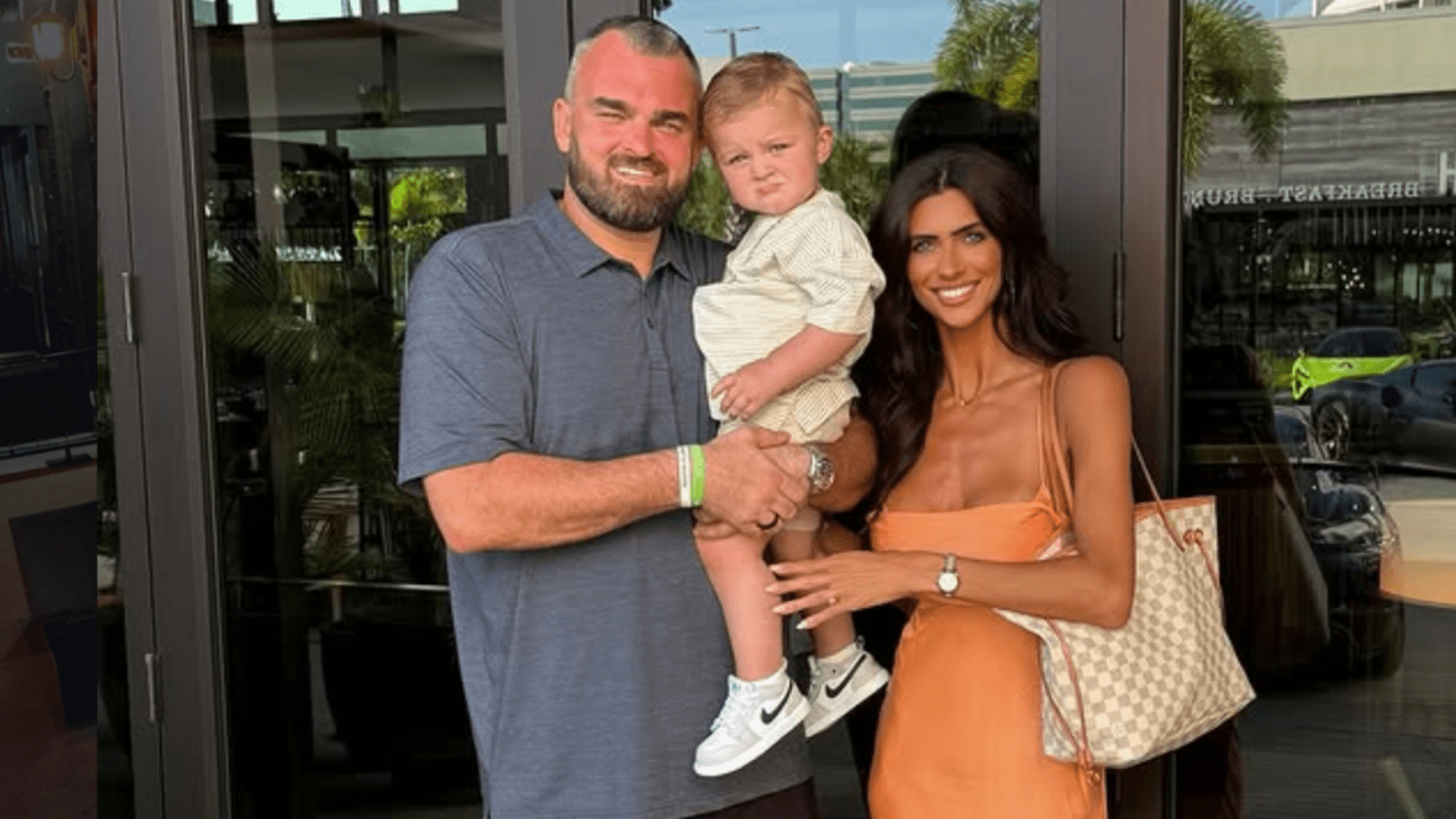 10 photos of Bryan Hodgson's wife Jordan Norris who became his ...