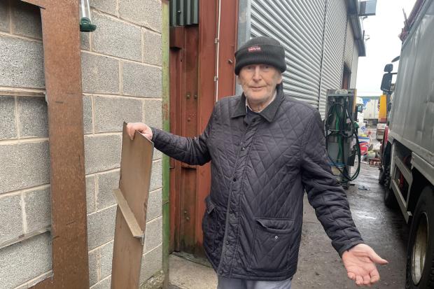 Farmer's 'trespassers will be shot' sign causing alarm - but he says it ...