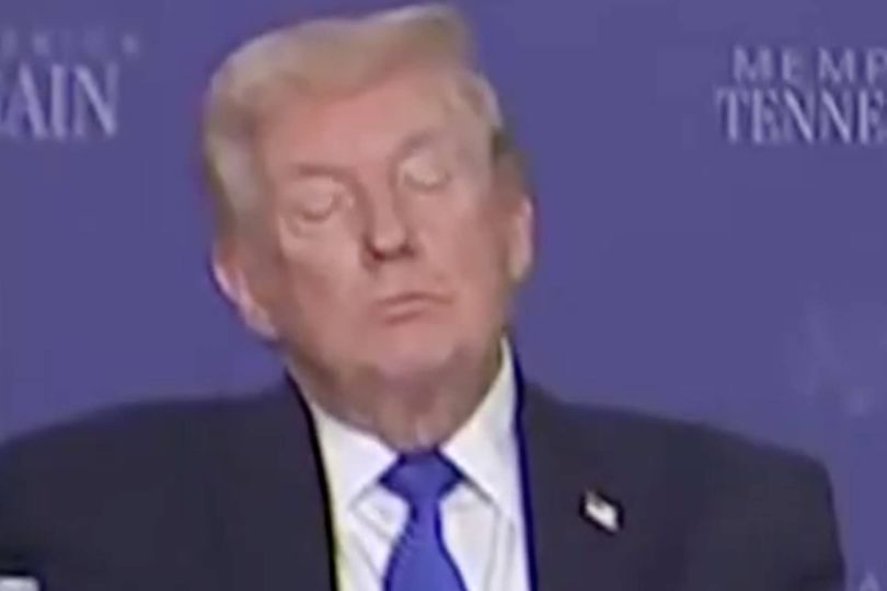 Trump health fears explode as 'eyes roll back and head jerks' during event
