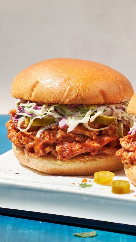 This chicken sandwich doesn’t taste basic at all