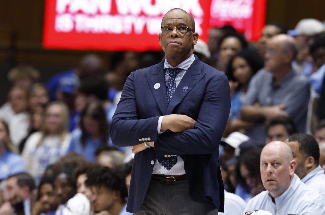 Hubert Davis out as UNC head basketball coach after five years. What we ...