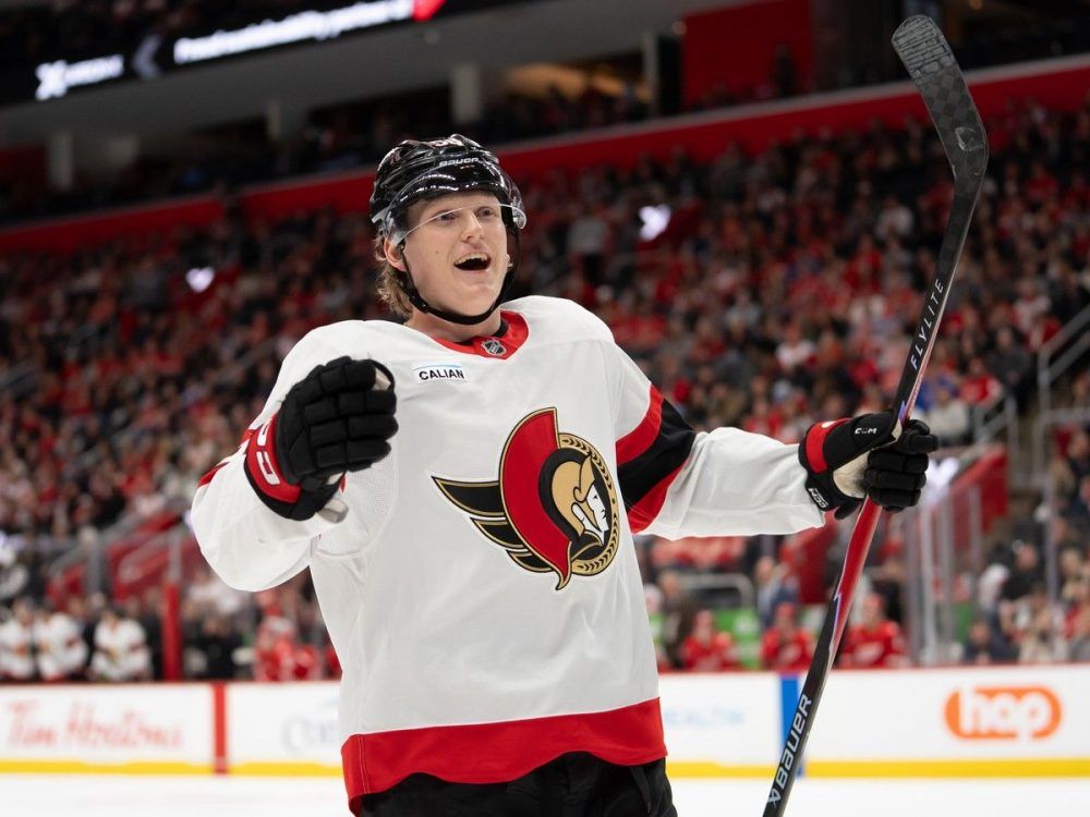 Senators move into playoff spot with huge win over Red Wings