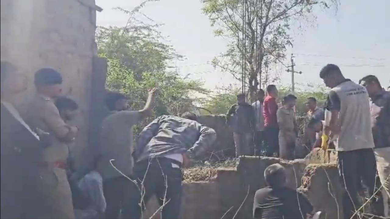 Teen romance ends in horror as Agra student thrashed, tied upside down ...