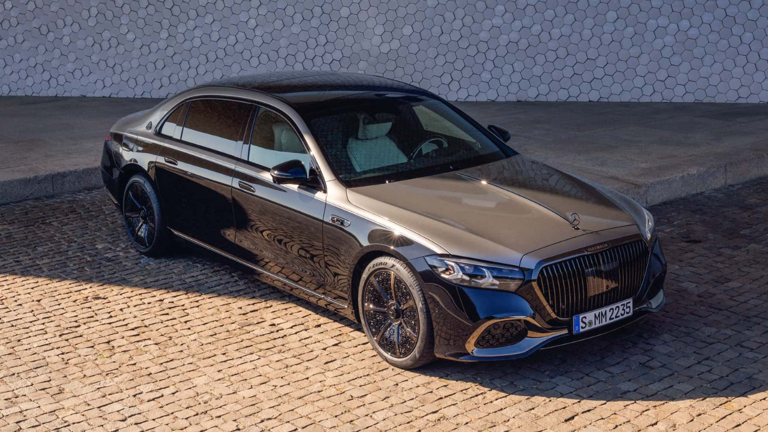 2026 Maybach S-Class breaks cover with stronger V8: Luxury features ...
