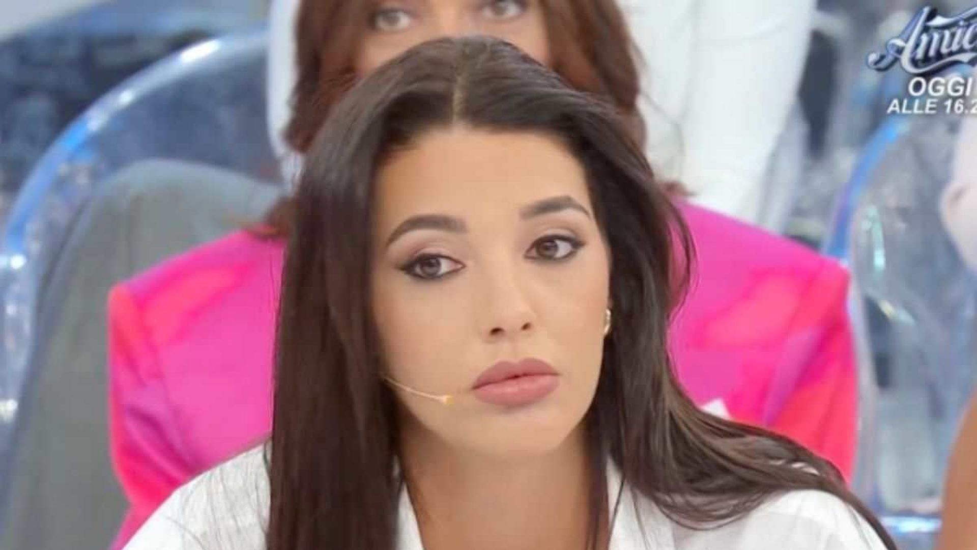 Uomini e donne, Sara si sente male durante la registrazione: il malore ...