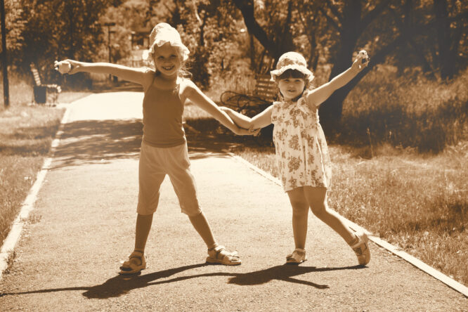 Common ’80s childhood things that Gen Z would find unacceptable