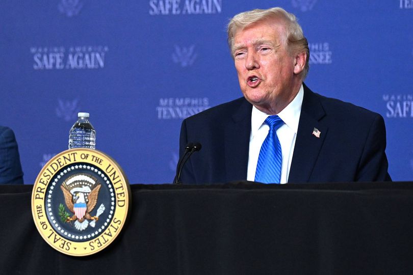 Fox News grinds to a halt as Trump announcement has viewers come to ...