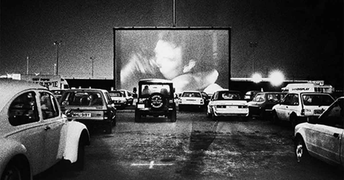 10 photos to make you miss a classic drive-in movie