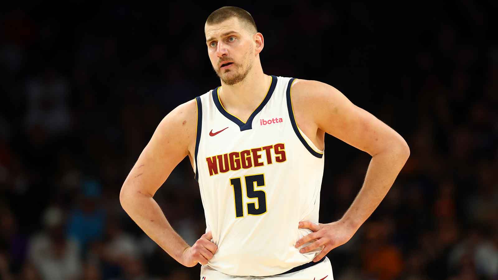 Nikola Jokic’s game-winner lifts Nuggets over Suns