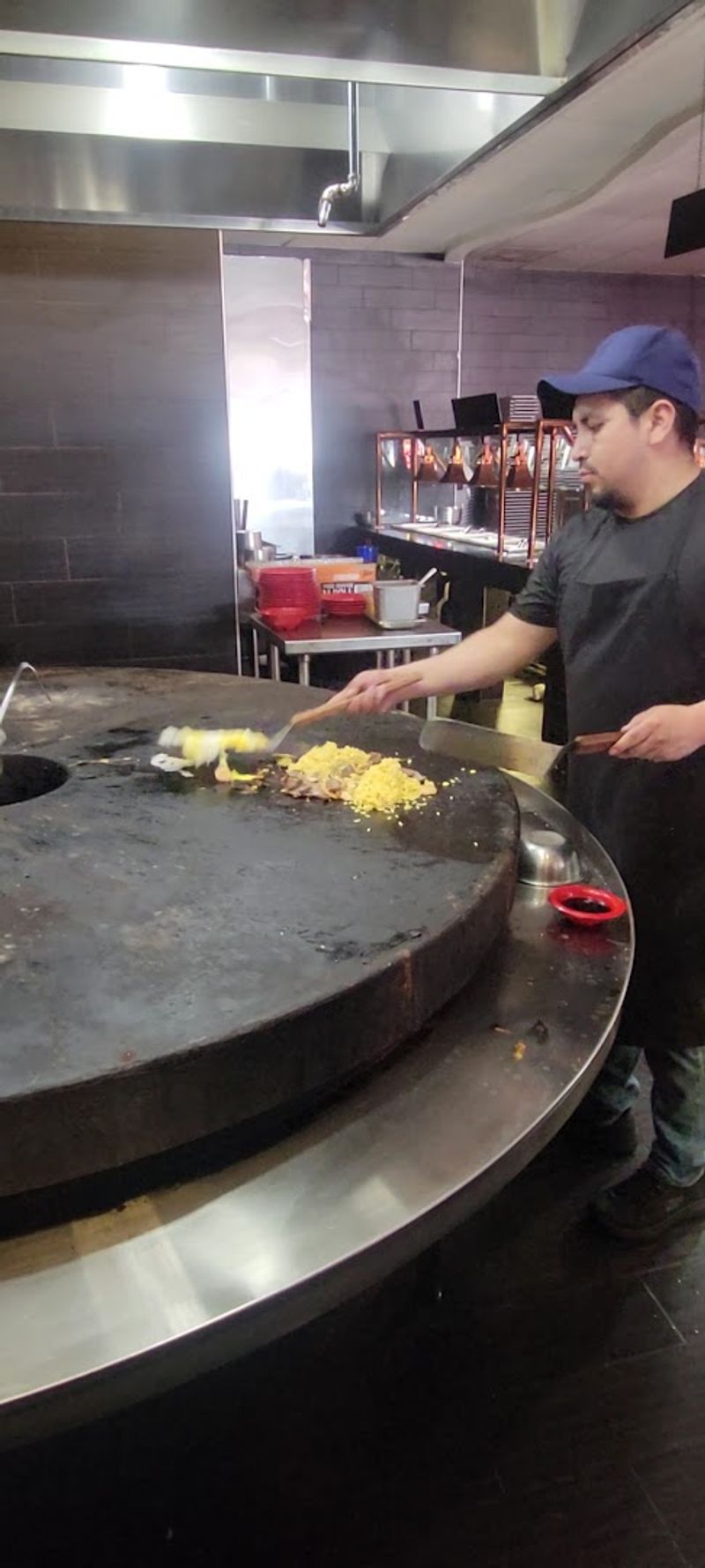 This massive Oklahoma all-you-can-eat buffet lets you travel the world ...