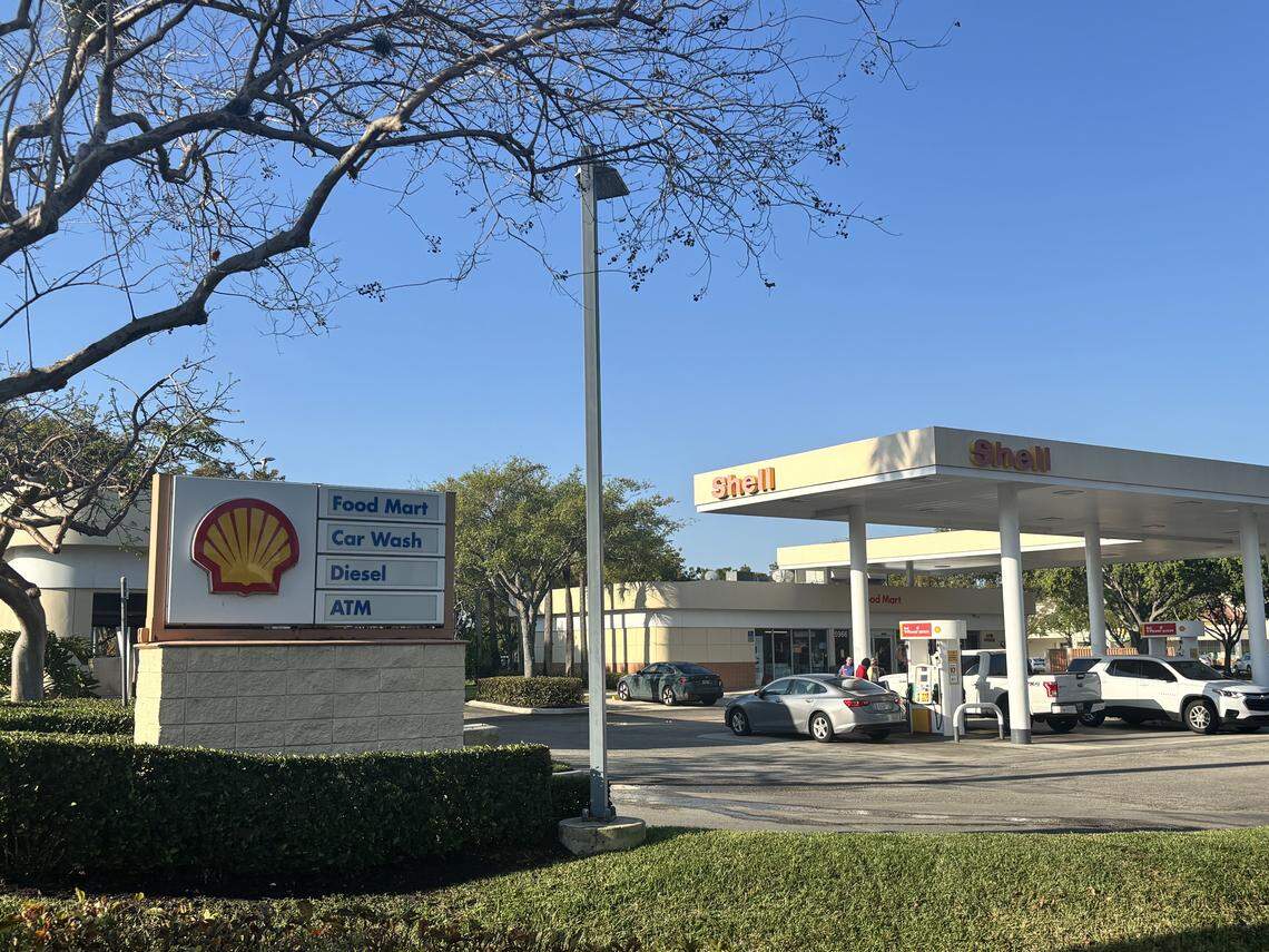13-year-old girl on e-bike airlifted after crash at Shell gas station ...
