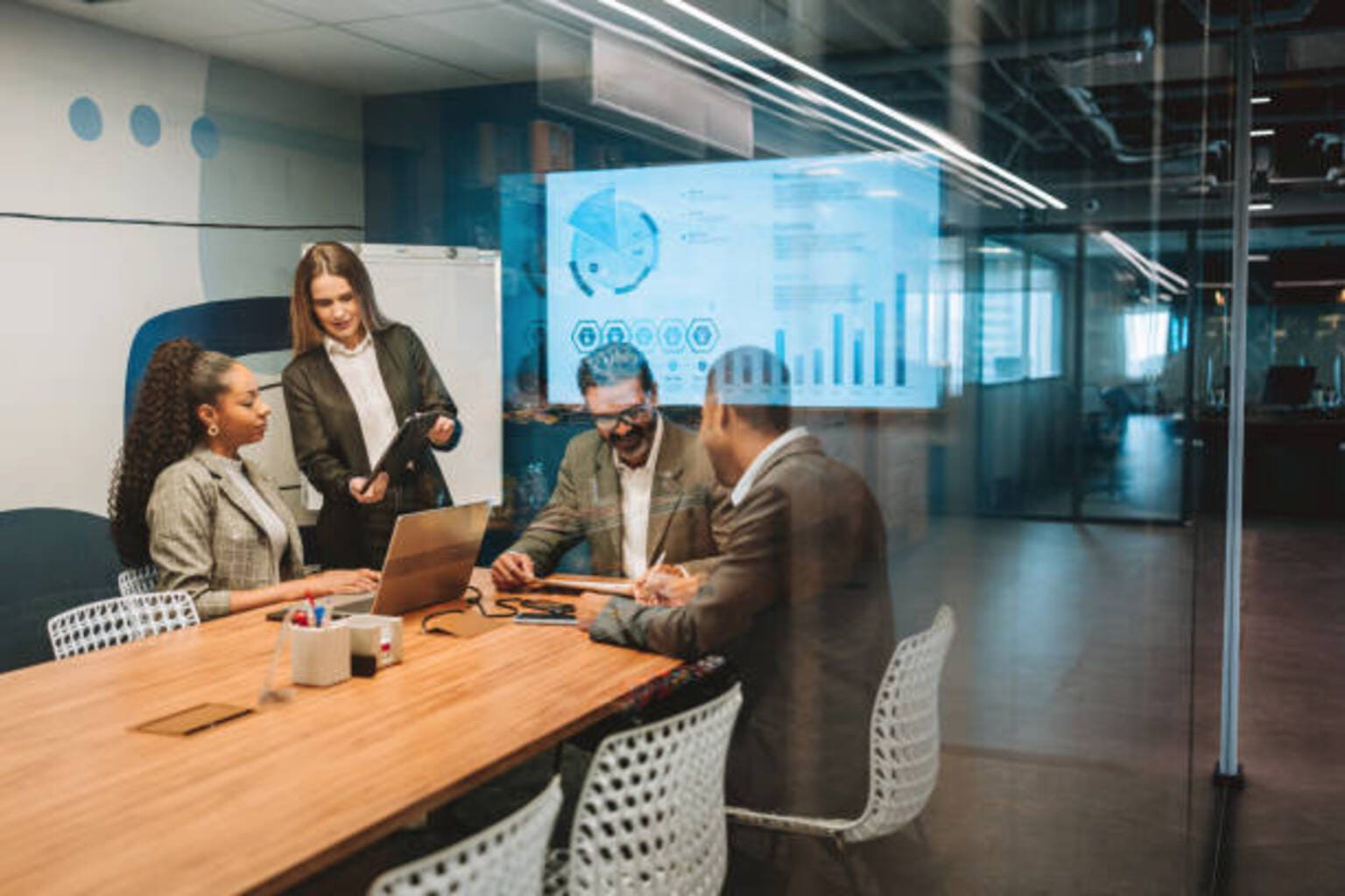 Business uncertainty declines in revenue growth, rises in employment ...