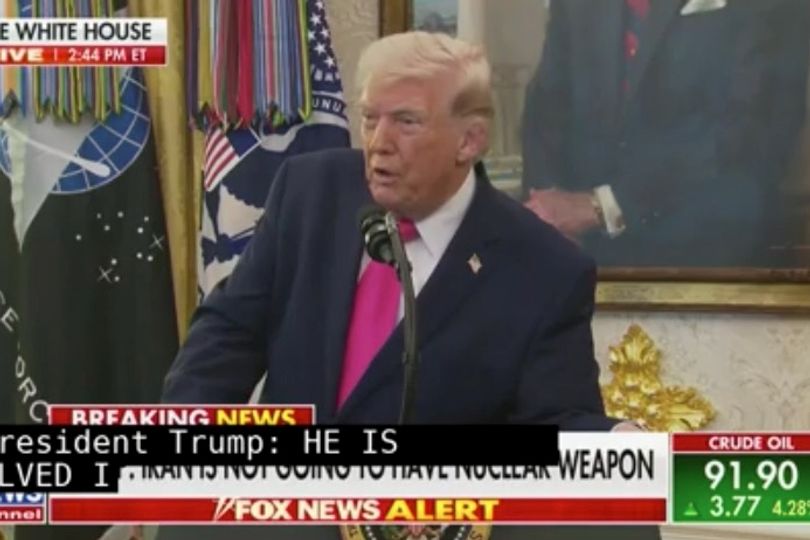 Fox News fans say 'he's useless' as 'moron' Donald Trump makes ...
