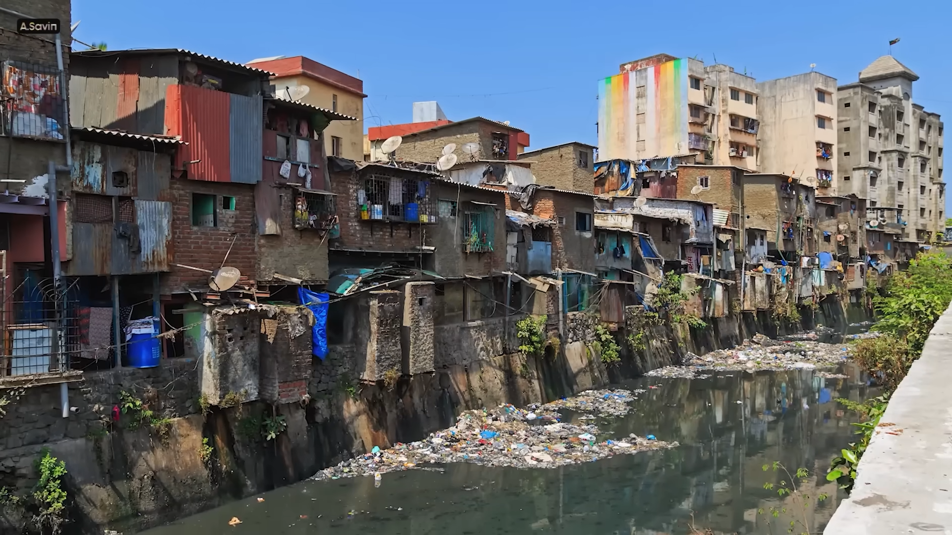 The world’s richest slum packs 1 million people into 1 square mile