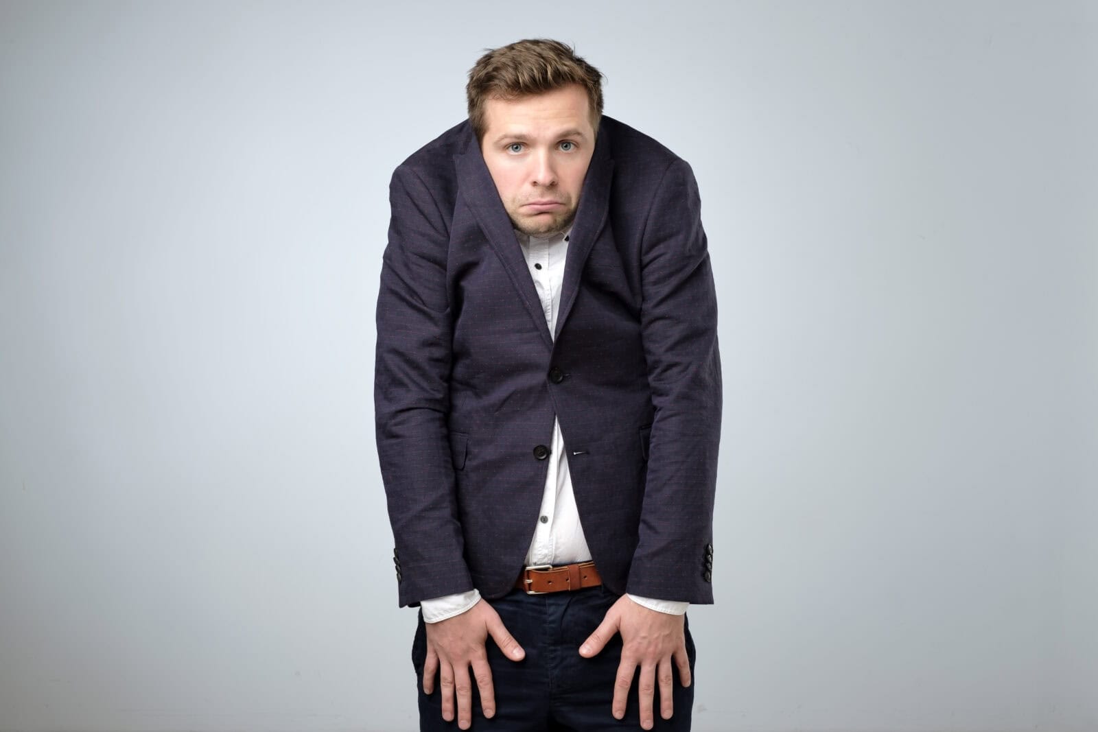 12 things high-value men never put on
