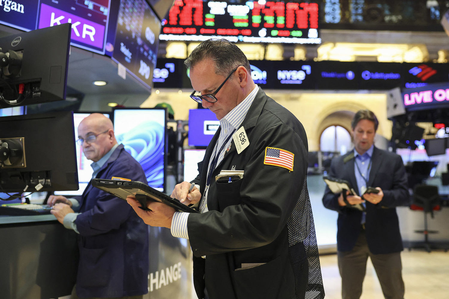 Stocks rally, oil prices fall after US sends Iran a peace plan